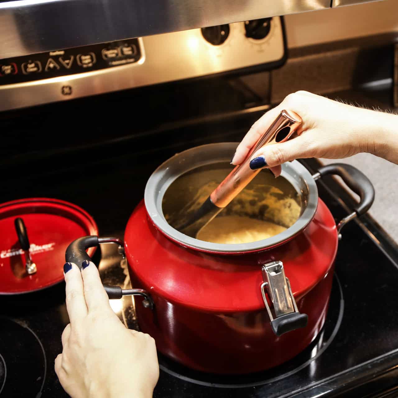 Signature Series Black Cherry 2 Gallon | CanCooker | Outdoor